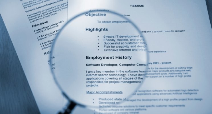 4 Signs Job Candidates Could Be Hiding Something in Their Work History ...