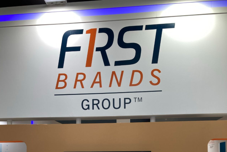 Column: The Sudden Financial Collapse of This Big Auto Parts Firm ...